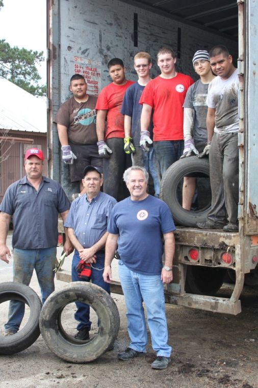 Volunteers help Cleveland clean up at annual event