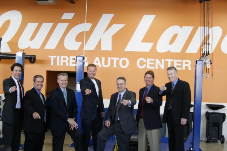 Randall Reed’s Planet Ford celebrates opening of Quick Lane