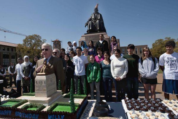 Rice’s Willy turns 80