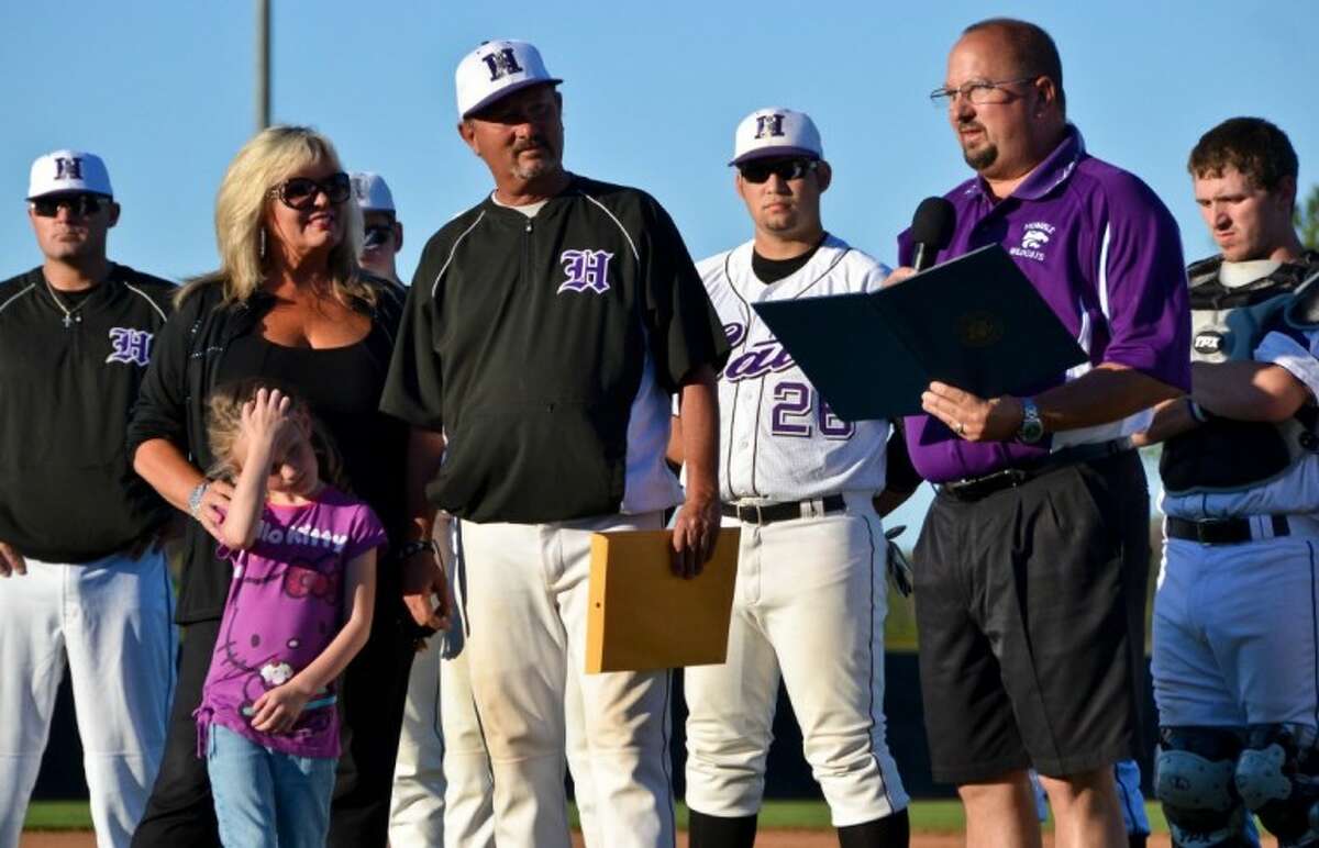 Humble coach Sitton honored for 500th win