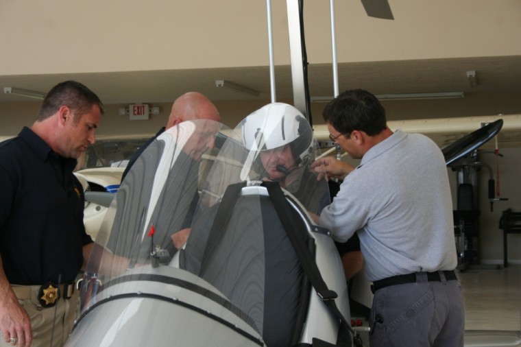 McCaul takes flight in Tomball Police gyroplane