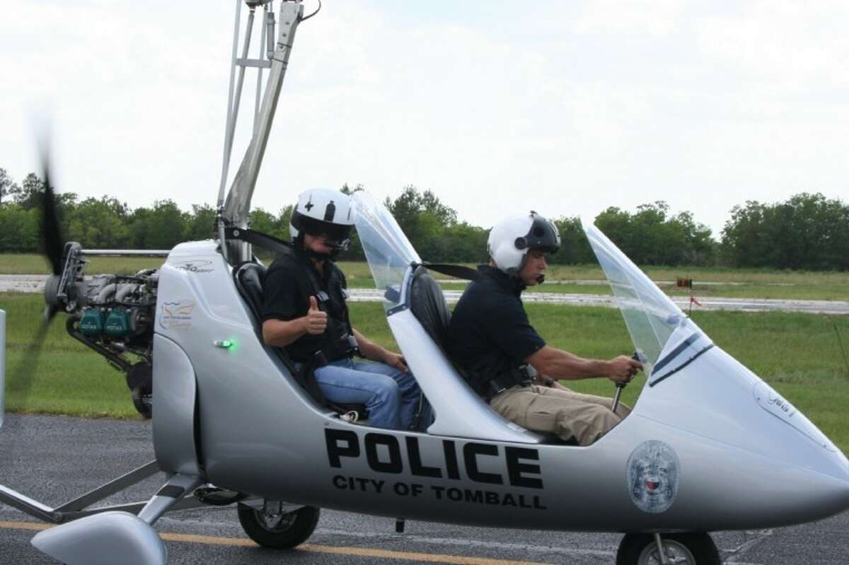 McCaul takes flight in Tomball Police gyroplane