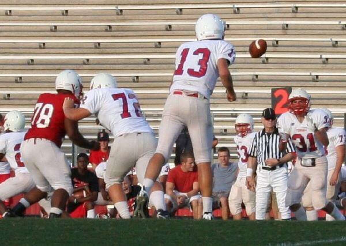 Offense edges defense in Tomball Red-White football game