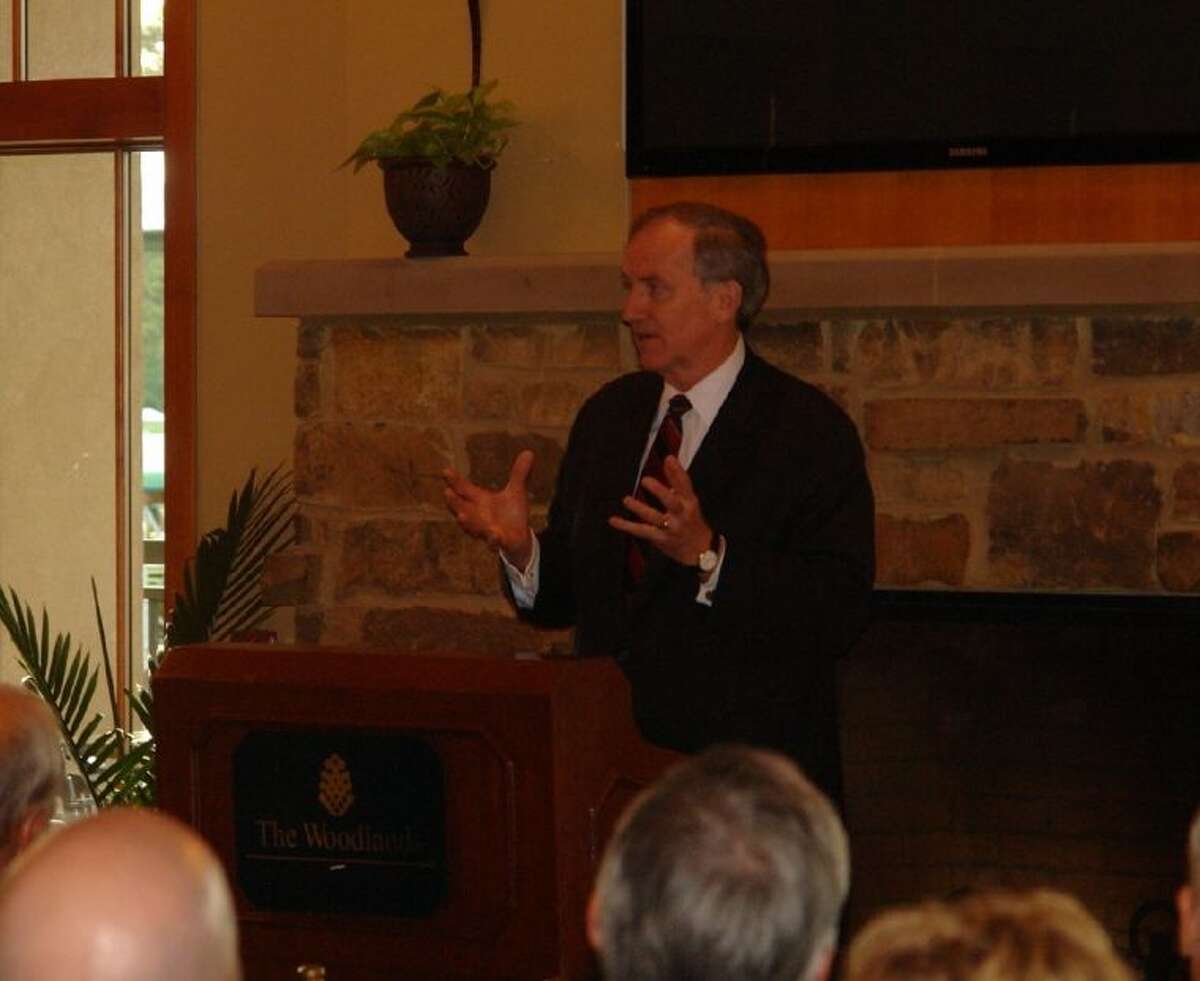 Former ambassador visits The Woodlands