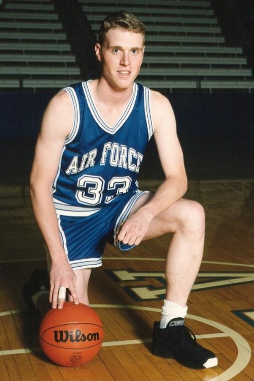 Ellisor makes a happy landing in League City