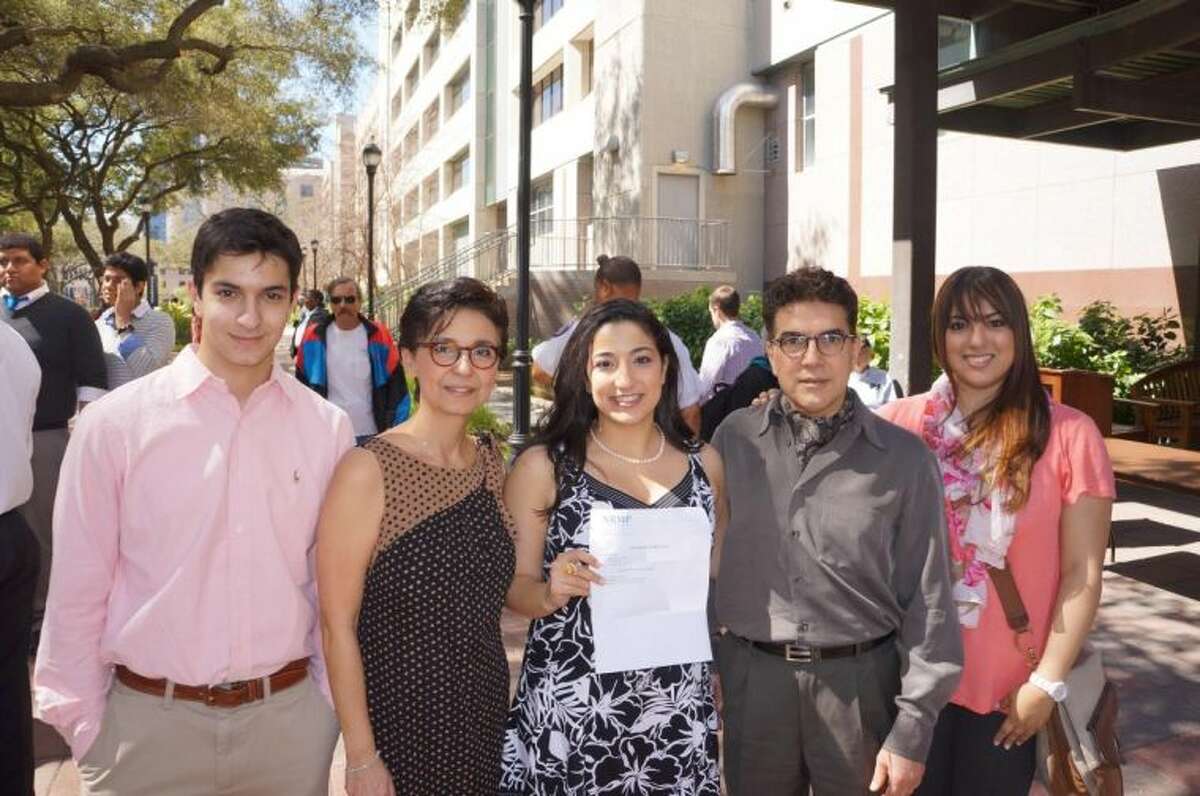 Elkins graduate seeks to empower women through medicine