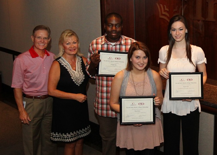Area students benefit from Mincks scholarships