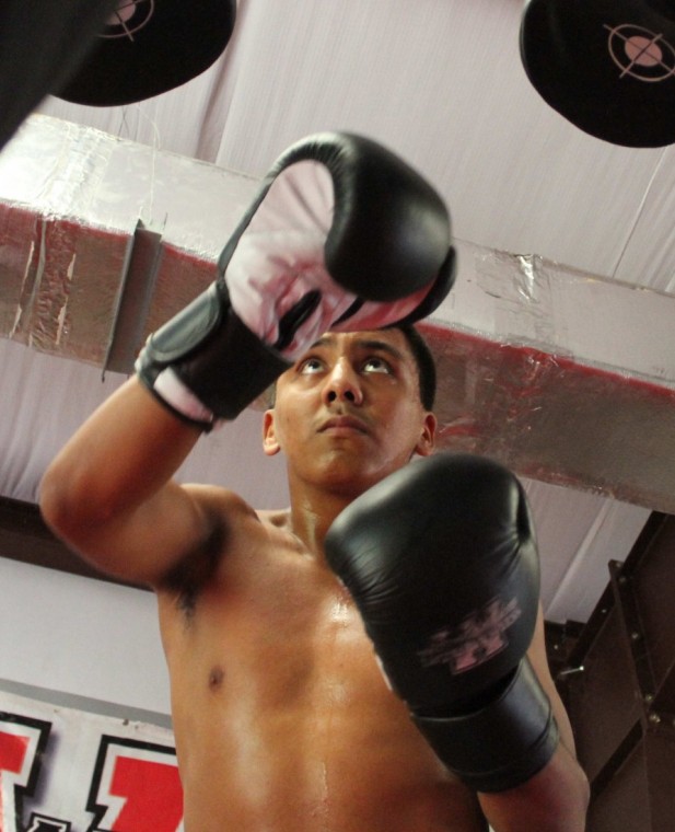 Cleveland amateur boxing champ to make pro debut Sept. 22 on Cleveland ...