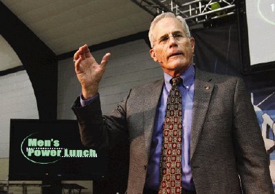 Texas A&M coach Mark Johnson closes out Men’s Power Lunch season