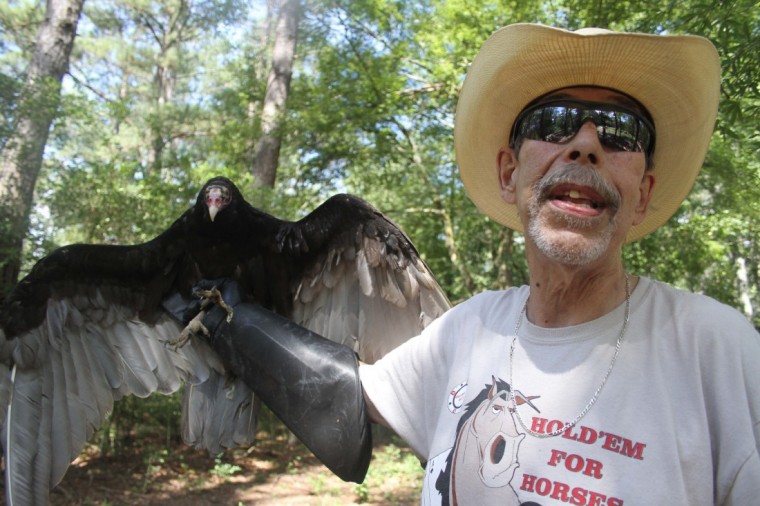 Animal rescue volunteer keeps wildlife wild