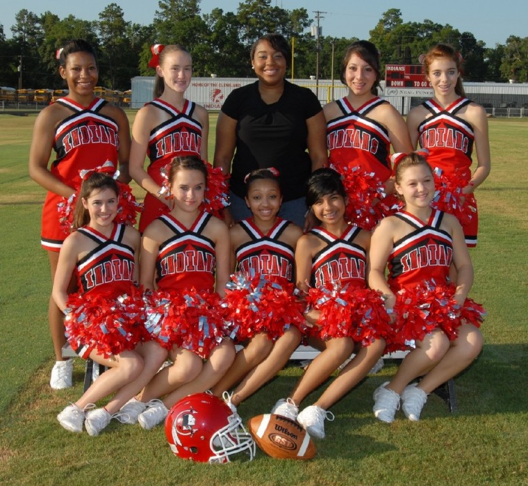 Cleveland cheerleaders prepare for upcoming school year with summer camps