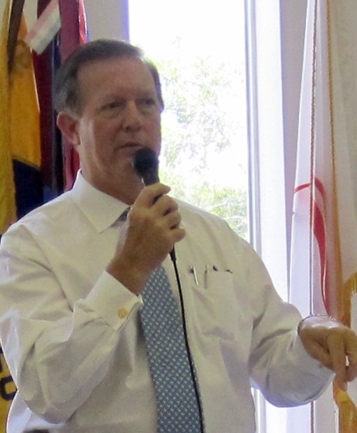 State Rep. Randy Weber honored as guest speaker at Manvel Business Forum