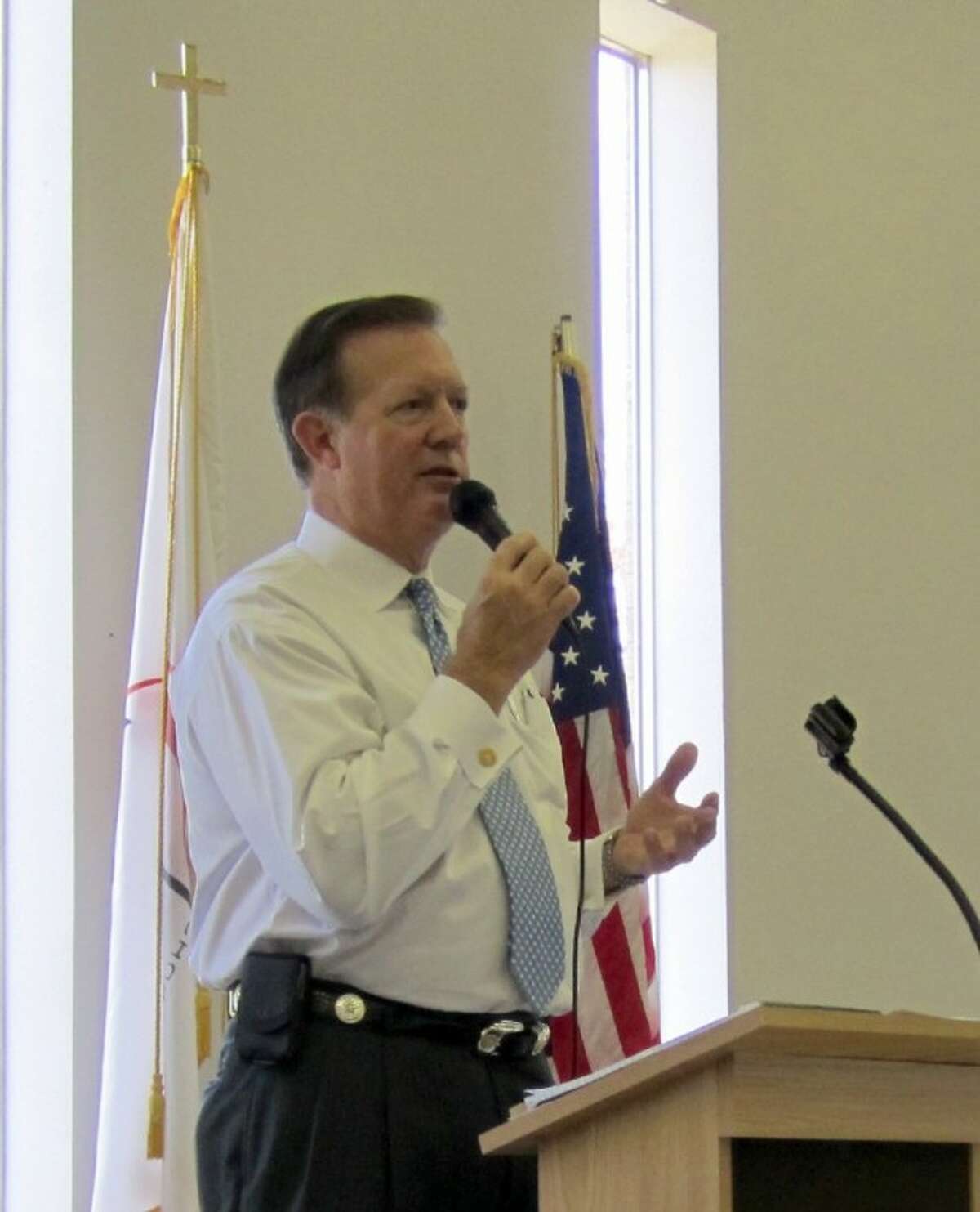 State Rep. Randy Weber honored as guest speaker at Manvel Business Forum