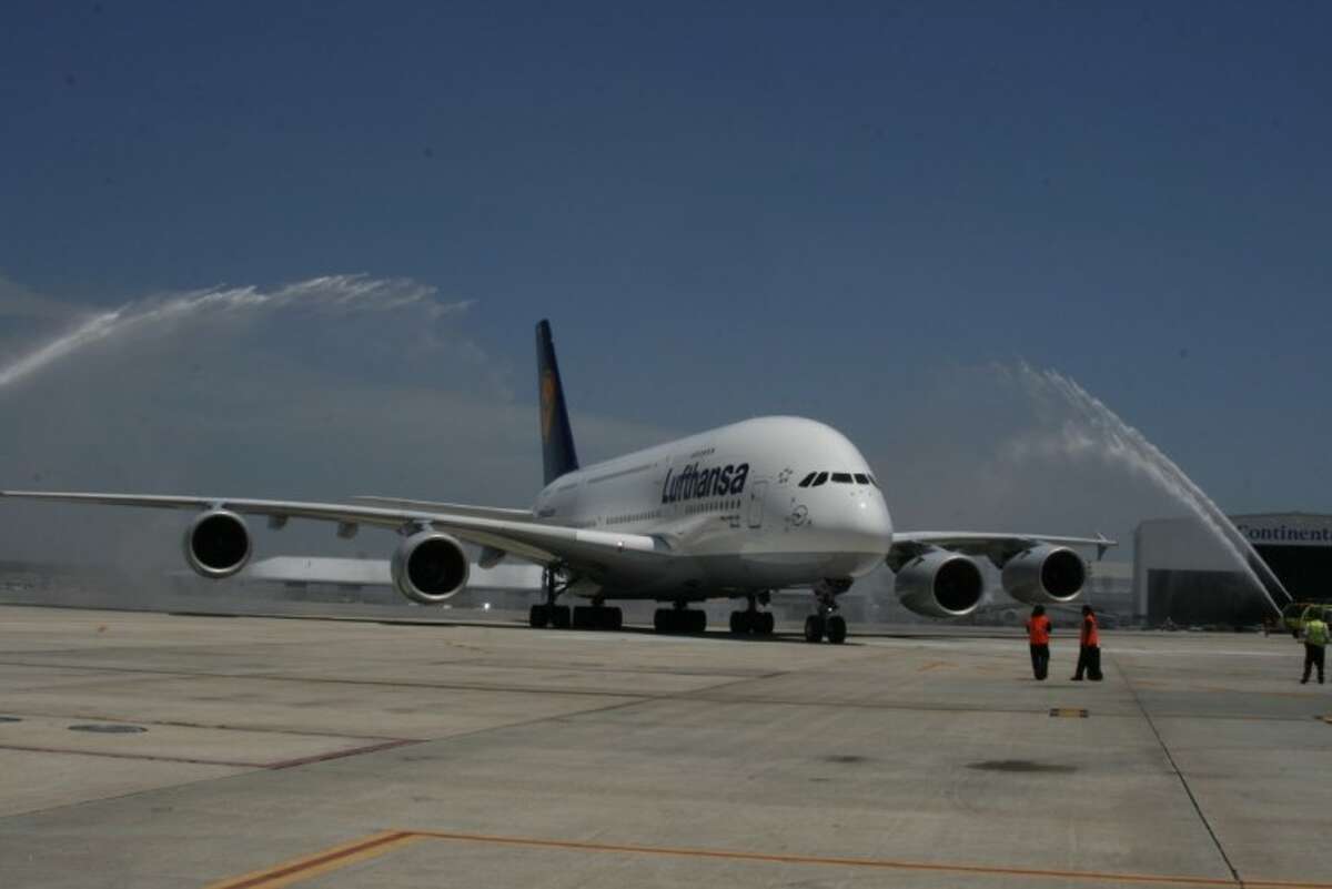 George Bush IAH welcomes the world’s largest passenger plane, the ...
