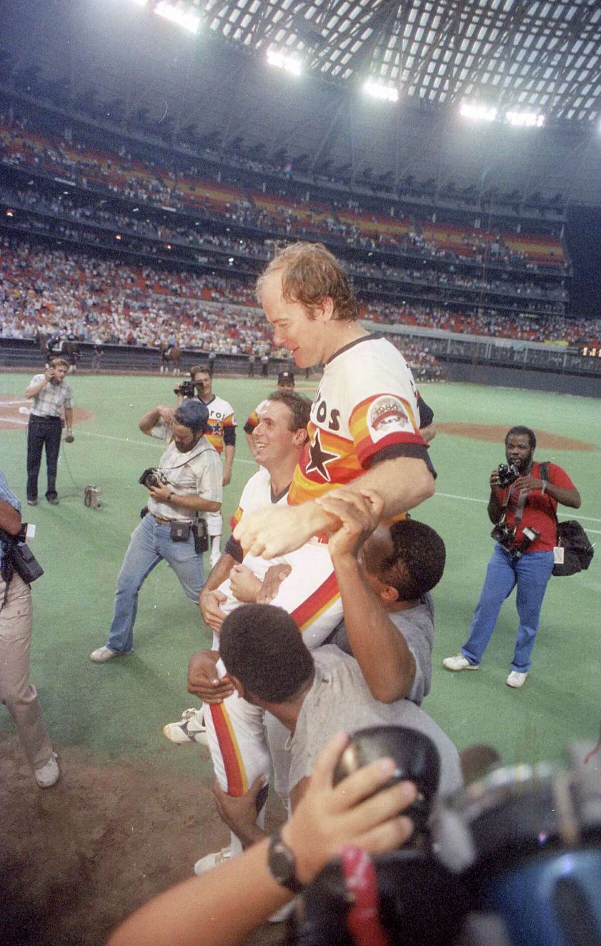 Astros legend Mike Scott takes pride in heights his old team has reached