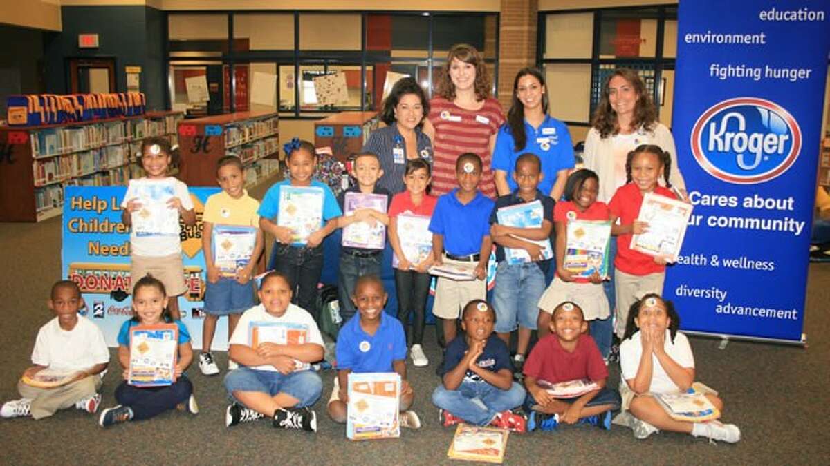 Kroger delivers over $41,000 in school supplies to Spring students
