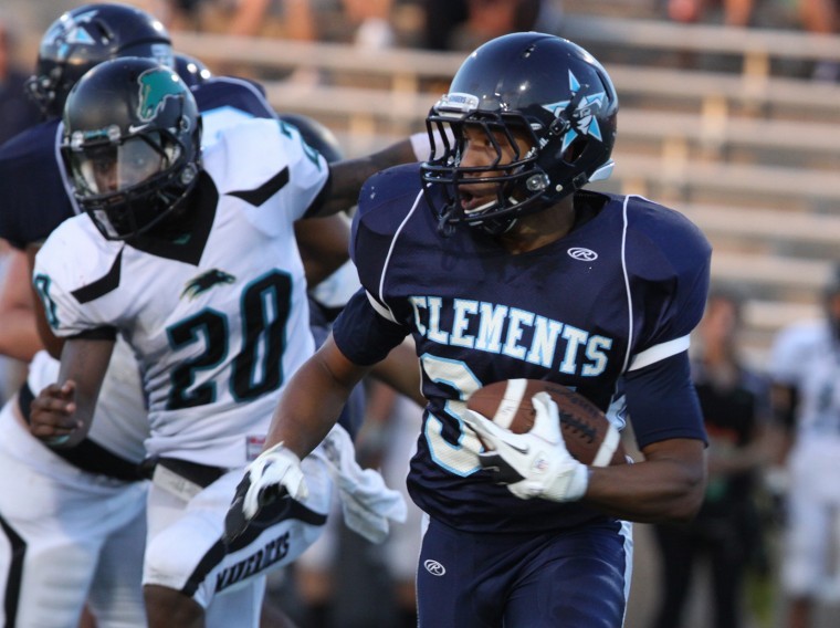 FOOTBALL: Clements, Ridge Point help FBISD finish week well
