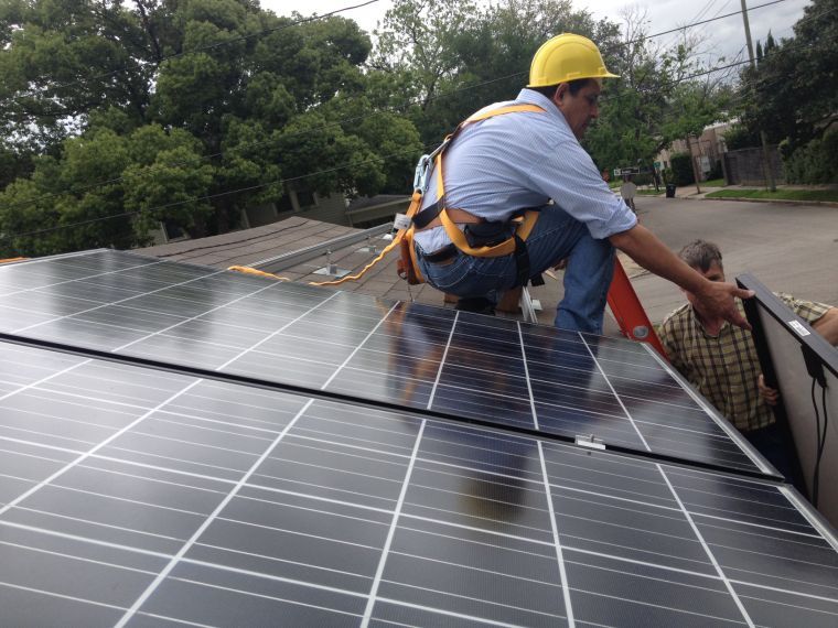 HCC Central to offer one-of-a-kind solar energy program this fall