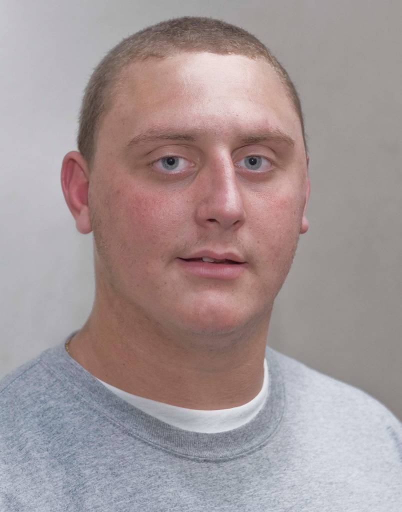 Ridgefield OT/NG Tommy Jordan commits to Florida