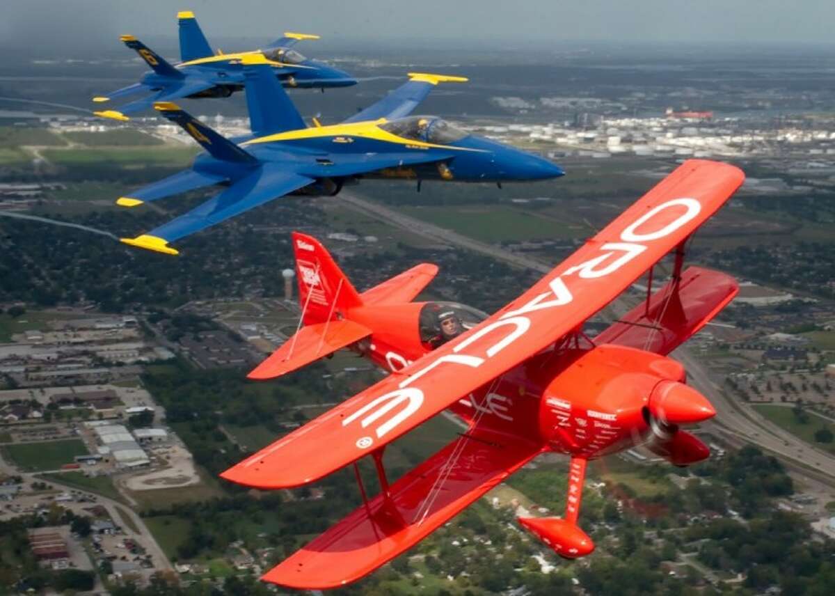 Beloved Blue Angels return to Ellington Airport for Wings Over Houston