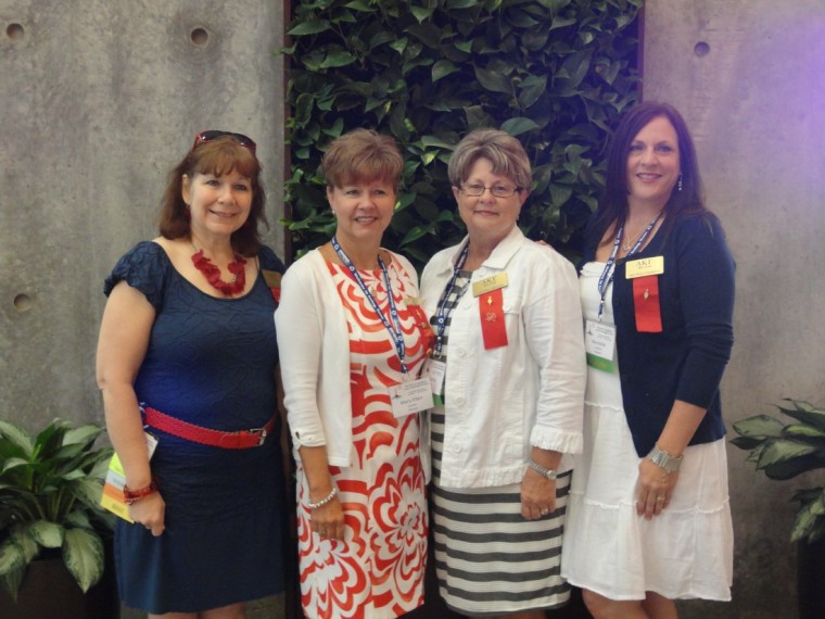 Mu Iota Chapter members attend state convention