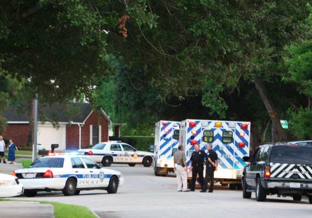 Pearland Police Investigating Double Shooting In Countryplace Subdivision