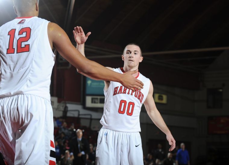 Hot Hawk: TWHS grad Cole sets Hartford record for 3s