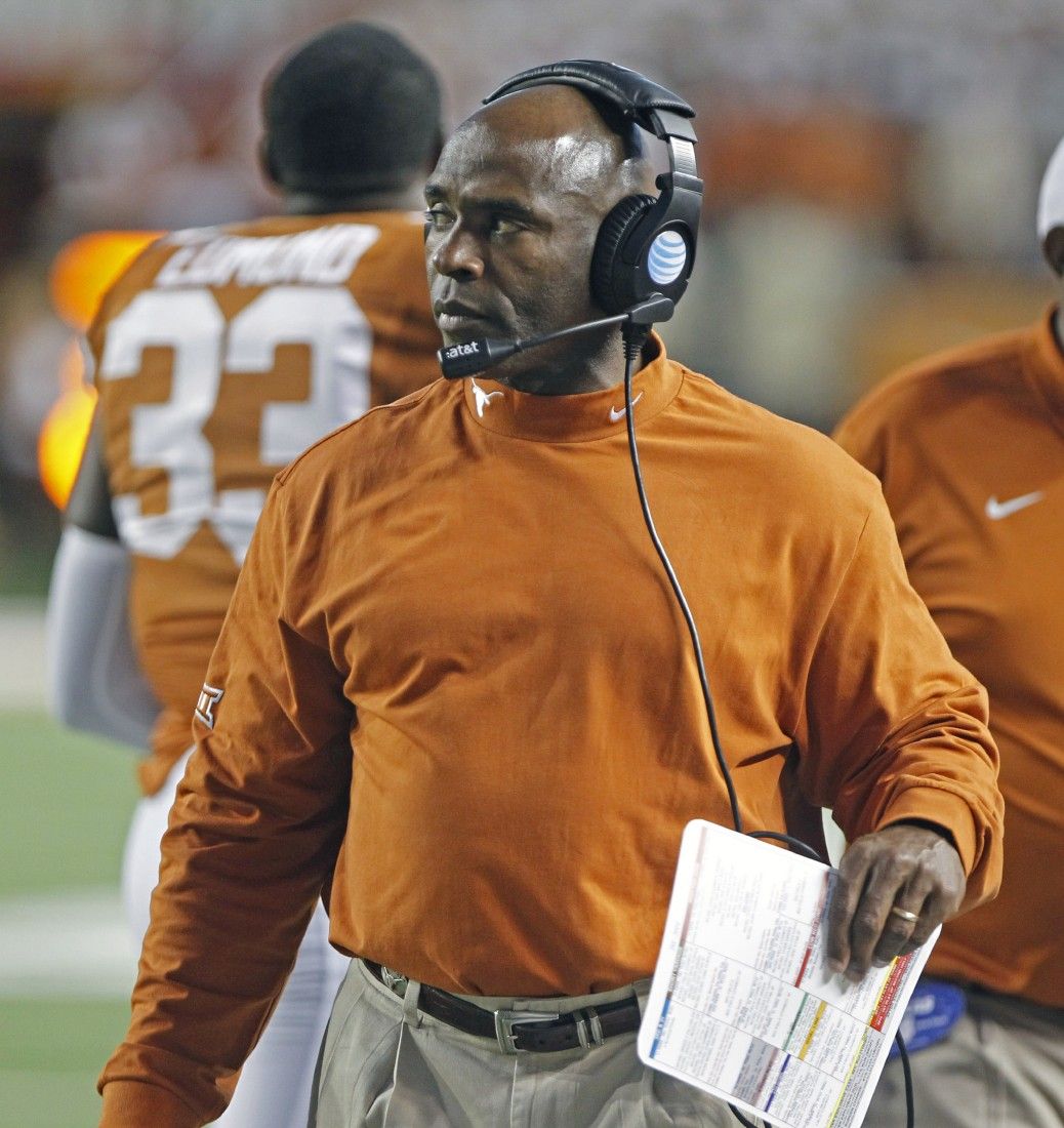 COLLEGE FOOTBALL: Texas coaches swear, in testimony, they share play ...