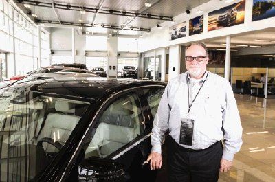 Mercedes-Benz of The Woodlands opens