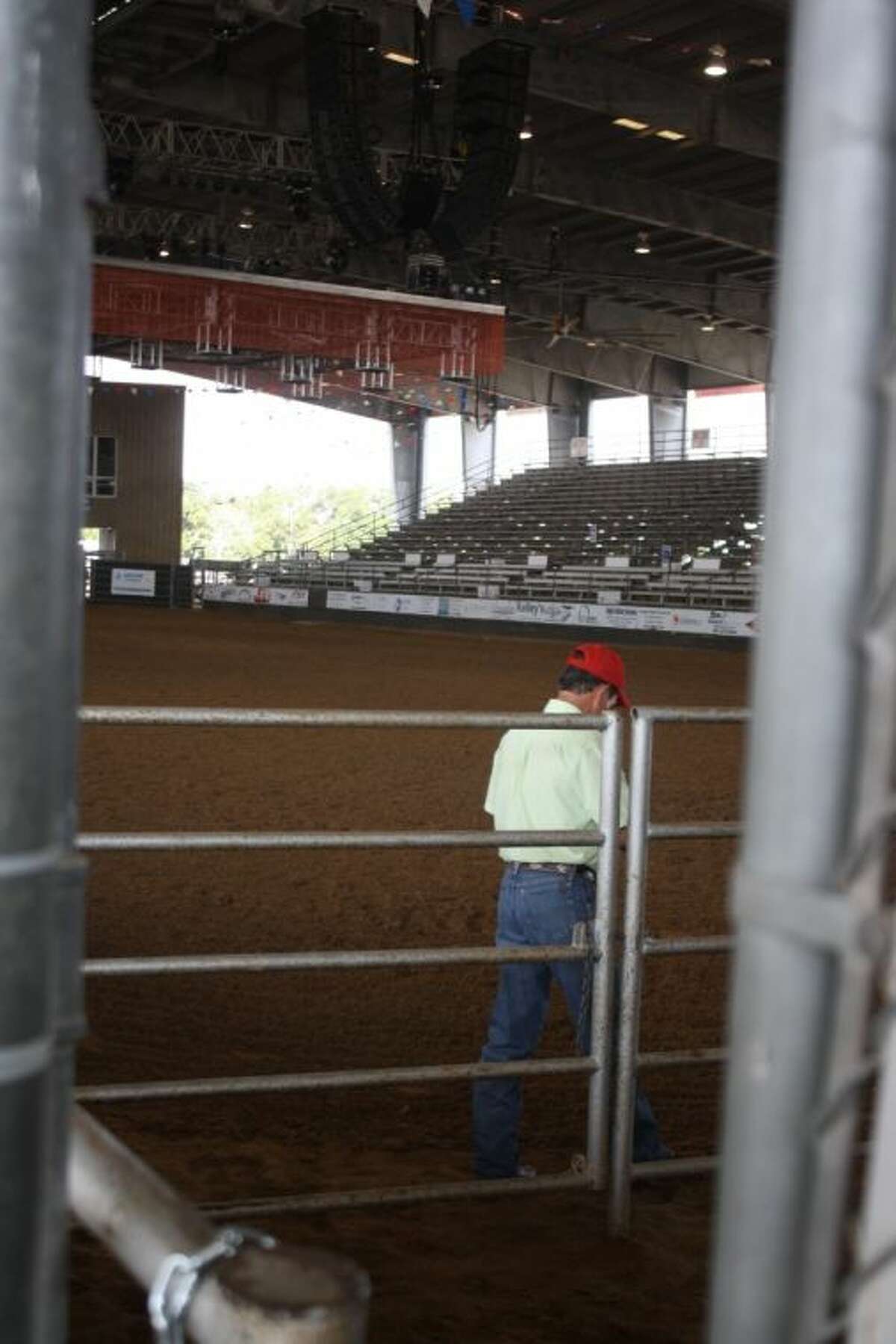 Rodeo sets stage for new traditions