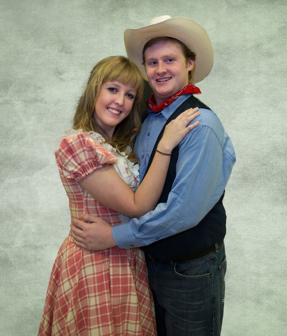 Players open exuberant ‘Oklahoma!’ in Conroe Friday