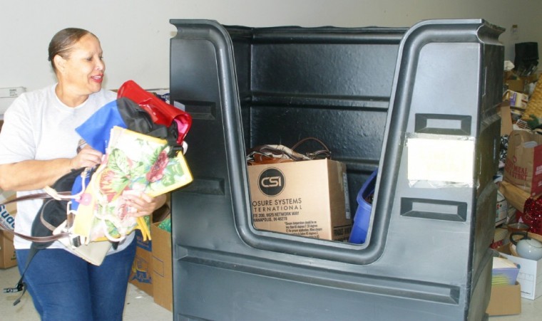 Giving spirit of holidays fills Goodwill’s bins