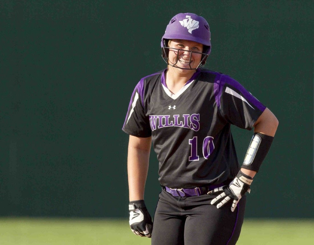 SOFTBALL: Willis routs Caney Creek, wins 19th straight game