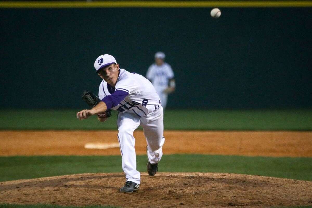 BASEBALL: Willis suffers first loss in more than a month in extra ...