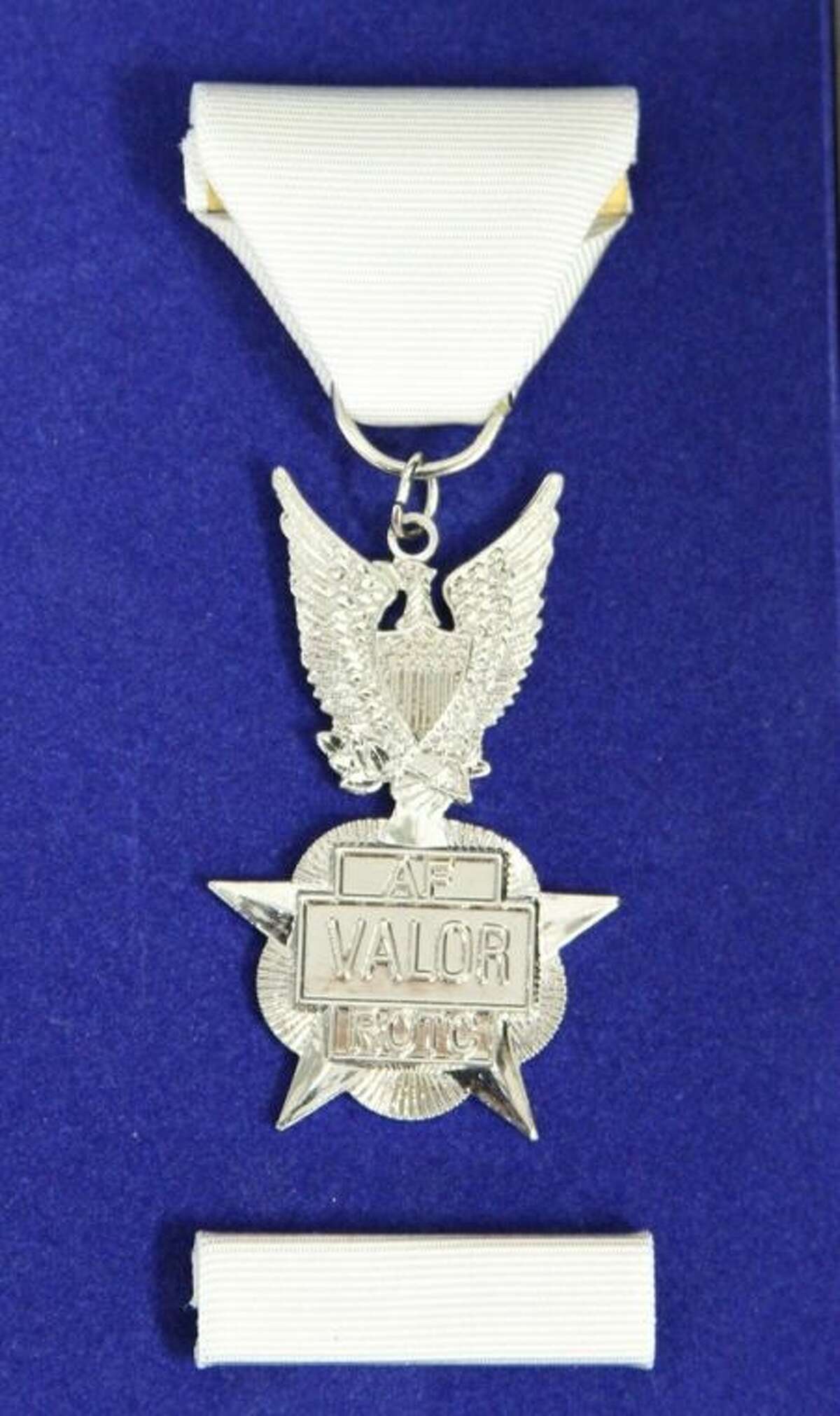 Coldspring cadet awarded Silver Valor medal