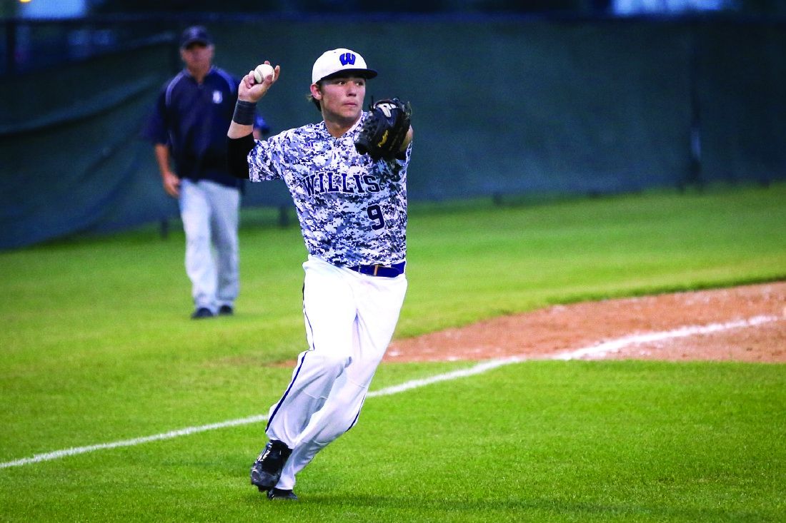 BASEBALL: Willis places three on first-team District 18-5A list