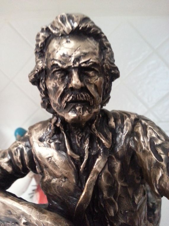 Craig Campobella flourishes as sculptor with new works