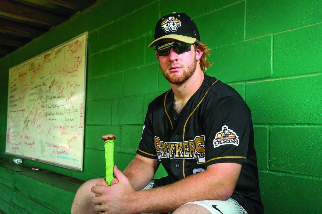 Hope signs with Los Angeles Dodgers