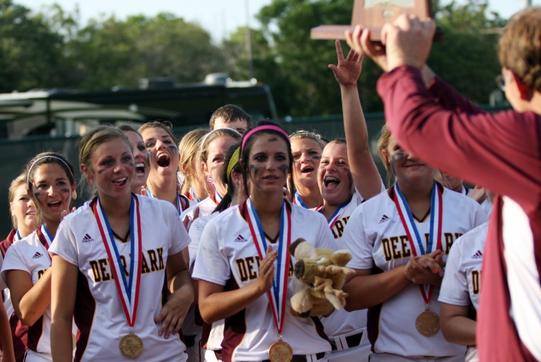 SOFTBALL: Deer Park claims school's first state title since 1955
