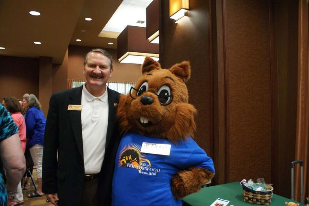 Friendswood ISD Education Foundation hosts New FISD Employee Luncheon