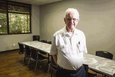 Tomney’s passion to teach Spanish continues at 93
