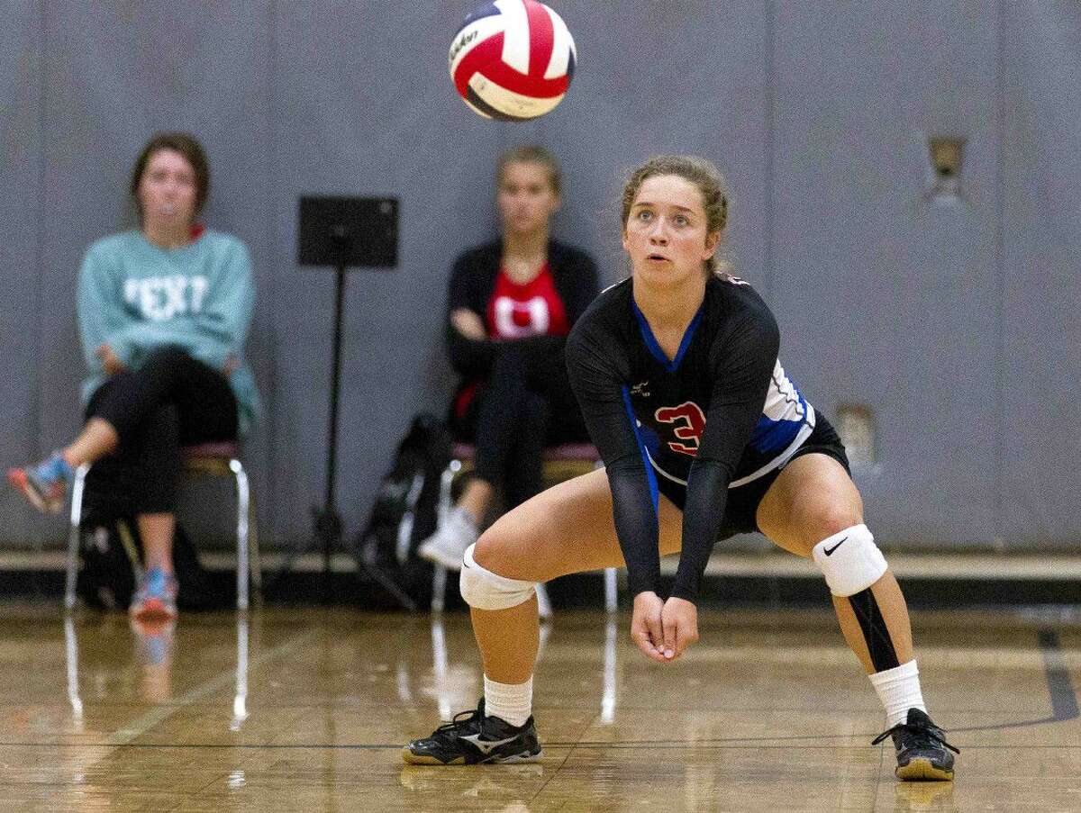 VOLLEYBALL: Oak Ridge advances to championship bracket at Nike Invitational