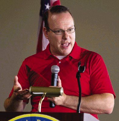 Spivack speaks on extending conservative ideals