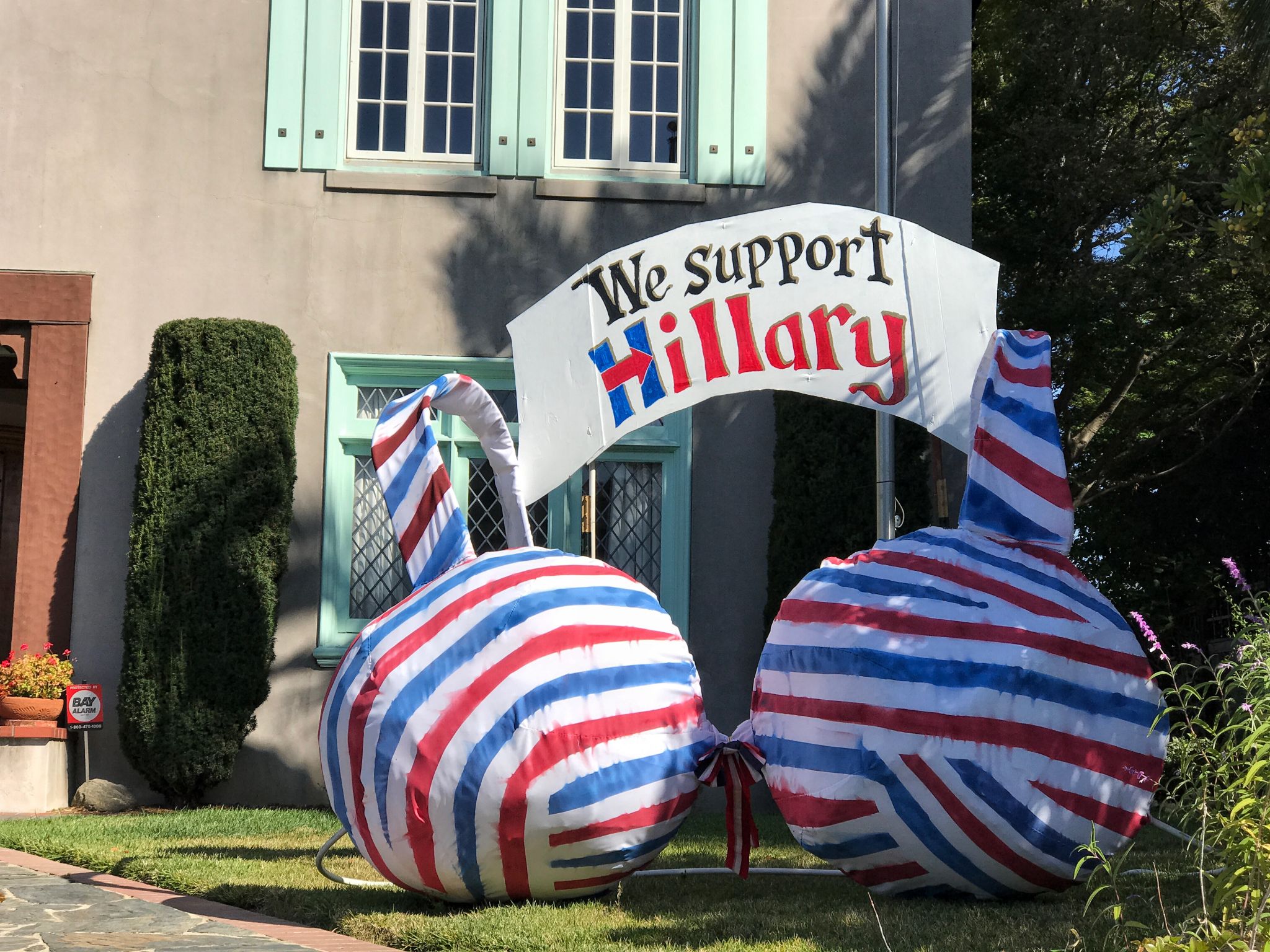 Vallejo couple parks gigantic bra in front yard to show support for ...