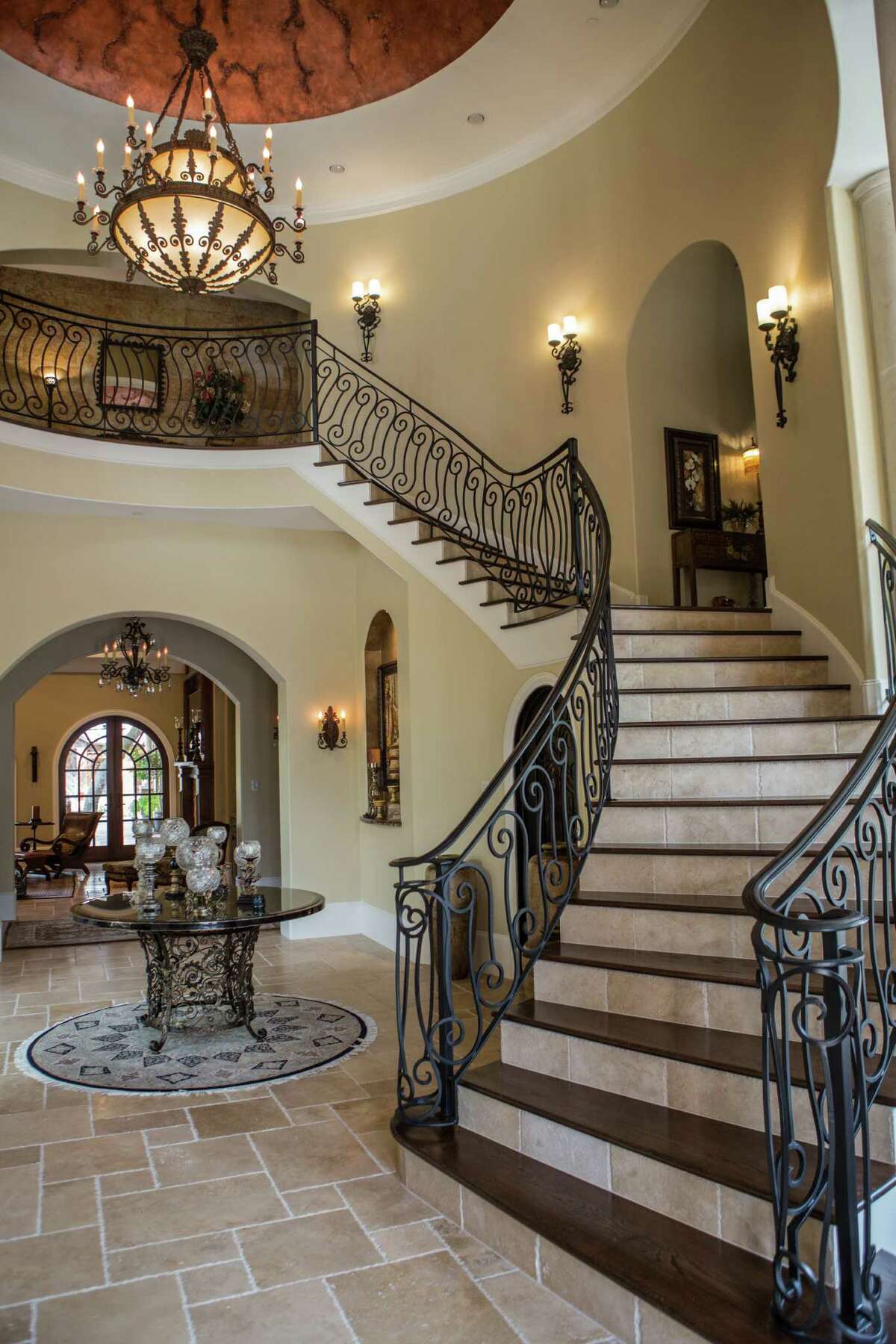 Dream Italian villa in Bellaire brings travels under one grand yet ...
