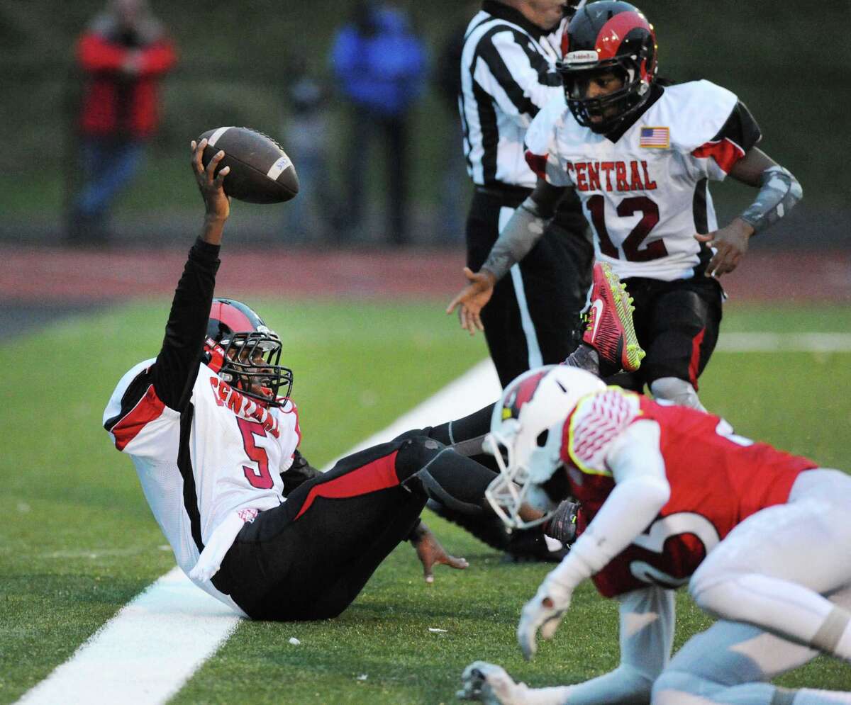 Greenwich football topples Central 49-22