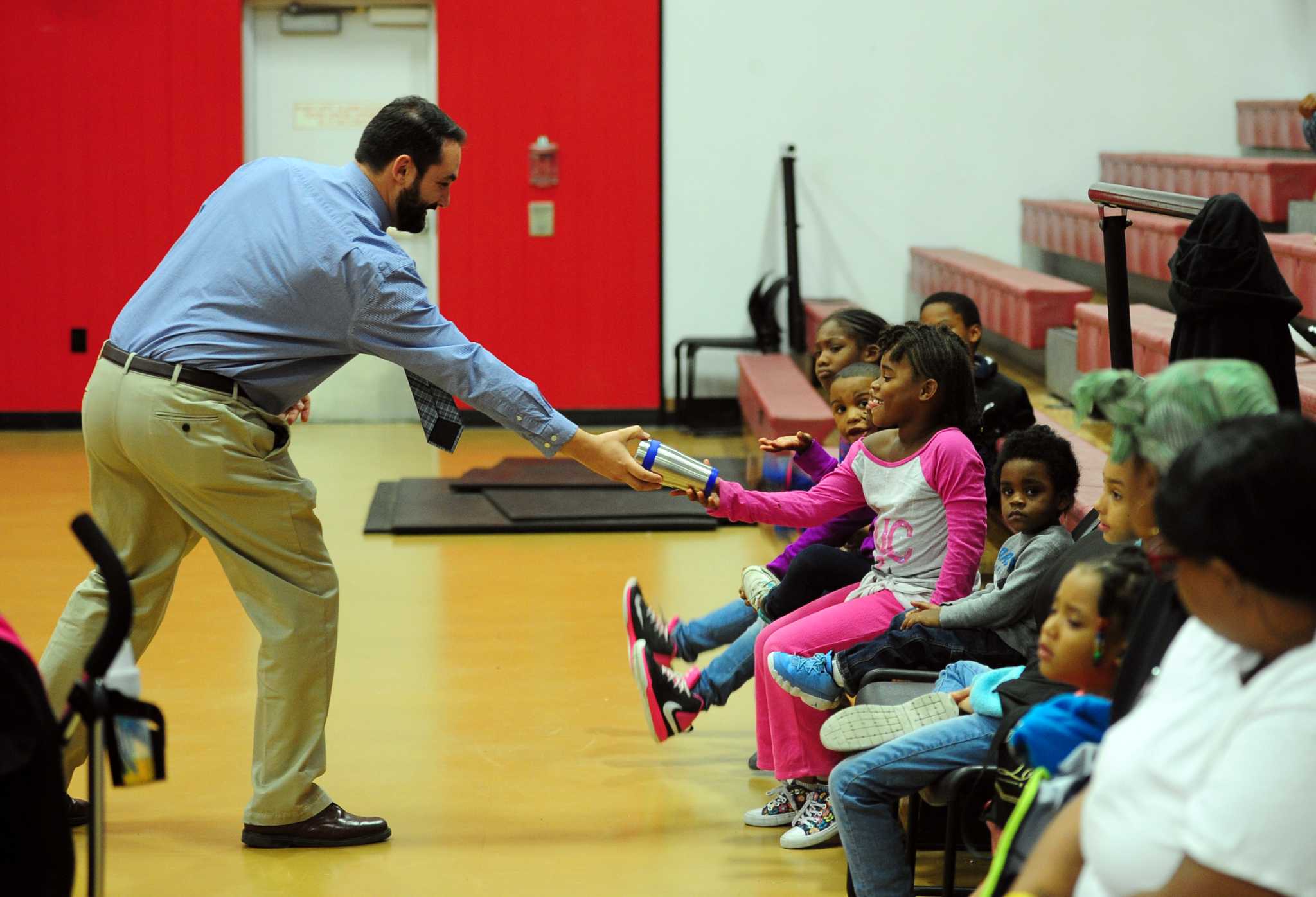 Volunteers keep gym going as Trumbull Gardens resource