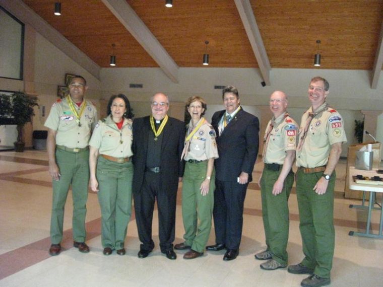 Bayshore District Scouters receive Catholic Awards