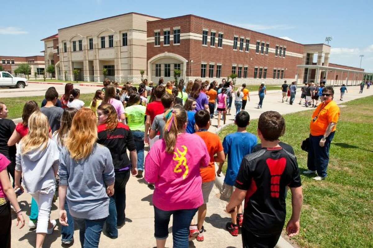 Huffman Middle School hosts first Fun Run