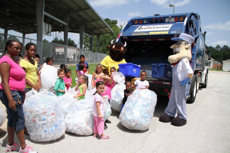 WCA merges with Global Waste Services, expands Houston recycling